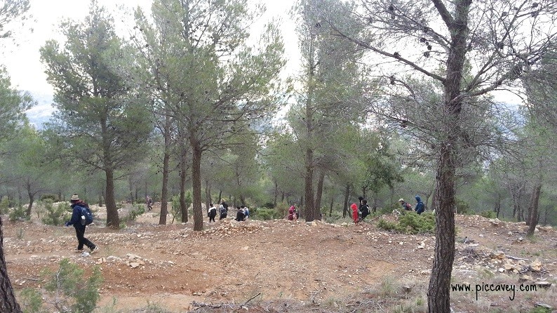 Lecrin Valley - Hiking up to the Cross in Pinos del Valle -PiccaveyPiccavey